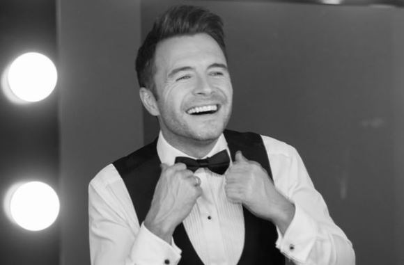 The Westlife singer Shane Filan net worth? Wife and parents