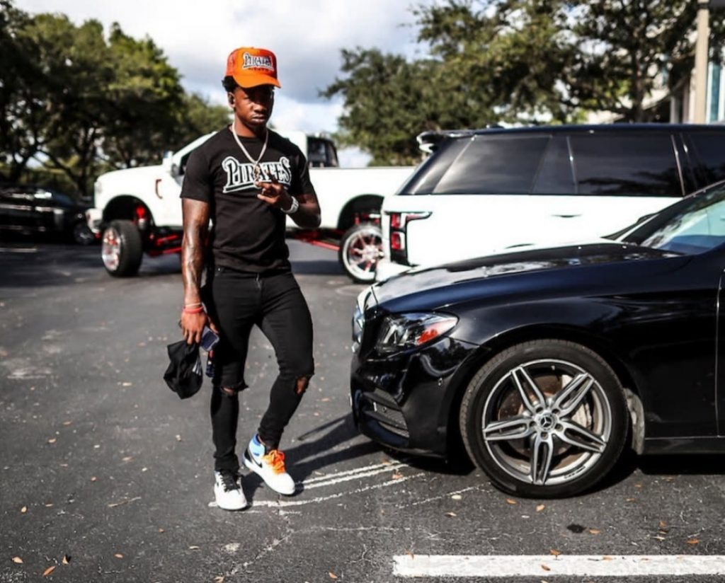 American footballer Jaelon Darden net worth, relationship and wiki