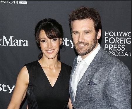 American teen model Jennifer Beals husband, net worth, daughter, parents