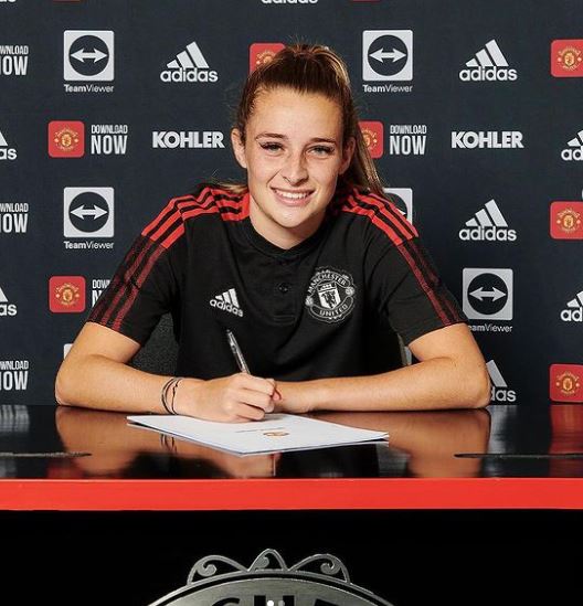 Meet English footballer Ella Toone boyfriend Joe Bunney: Relationship ...