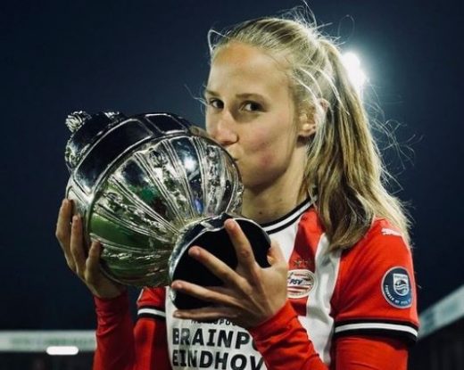 Netherland Footballer Dana Foederer wiki/bio, school, education, parents
