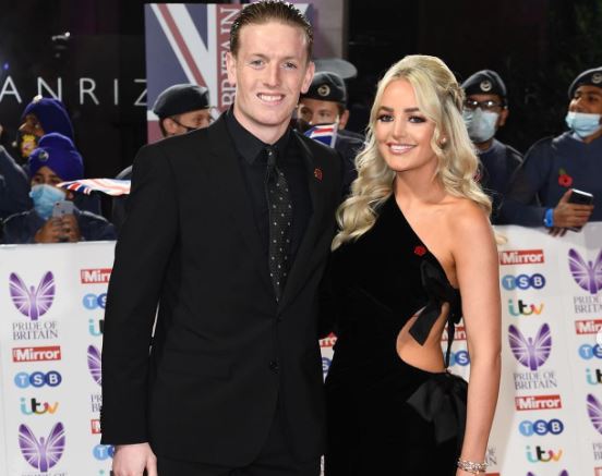 Everton GoalKeeper Jordan Pickford net worth & salary: More facts about ...