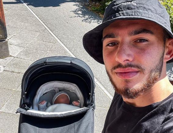 Meet Moroccan midfielder Ilias Chair wife, son: net worth & salary