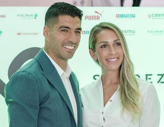 When did Luis Suarez marry his wife Sofia Balbi? Kids, family