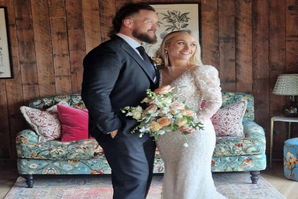Who is longtime love of Andrew Porter? Engaged, married