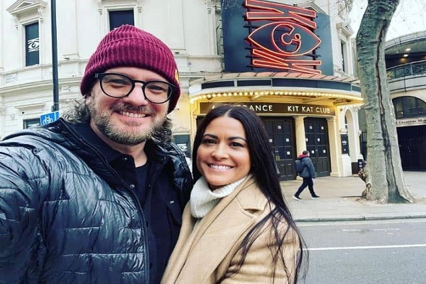 Who is JC Chasez's girlfriend Jennifer HuYoung? Married