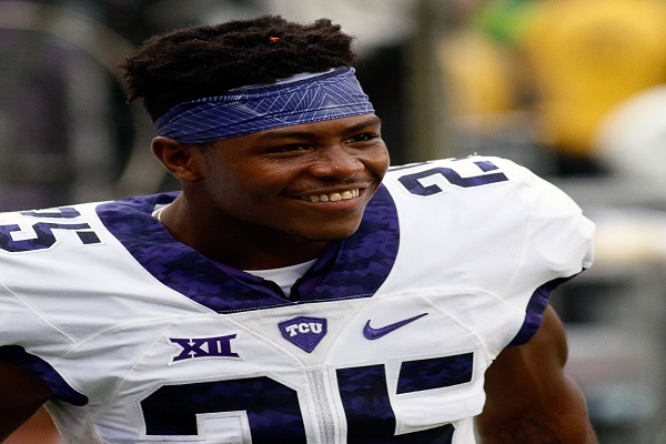 Who is Dallas Cowboys player KaVontae Turpin girlfriend? Is he married ...