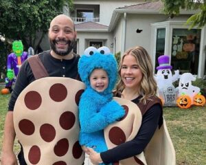 Who is Colton Dunn's wife Jessica Stier? Relationship, children, biography